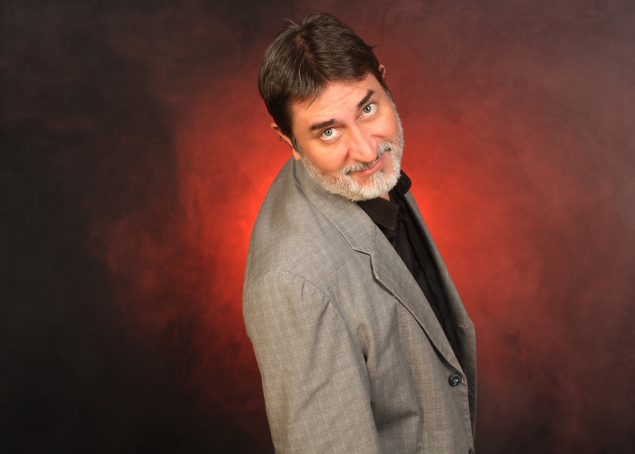 El Flaco Pailos celebra 40 años en el humorcon una gira por España e ...