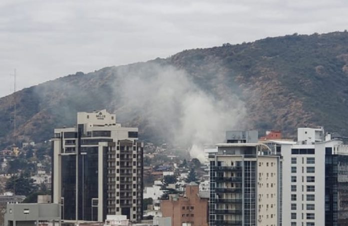 Un abundante humo blanco alarmó la ciudad ¿Qué lo produjo?