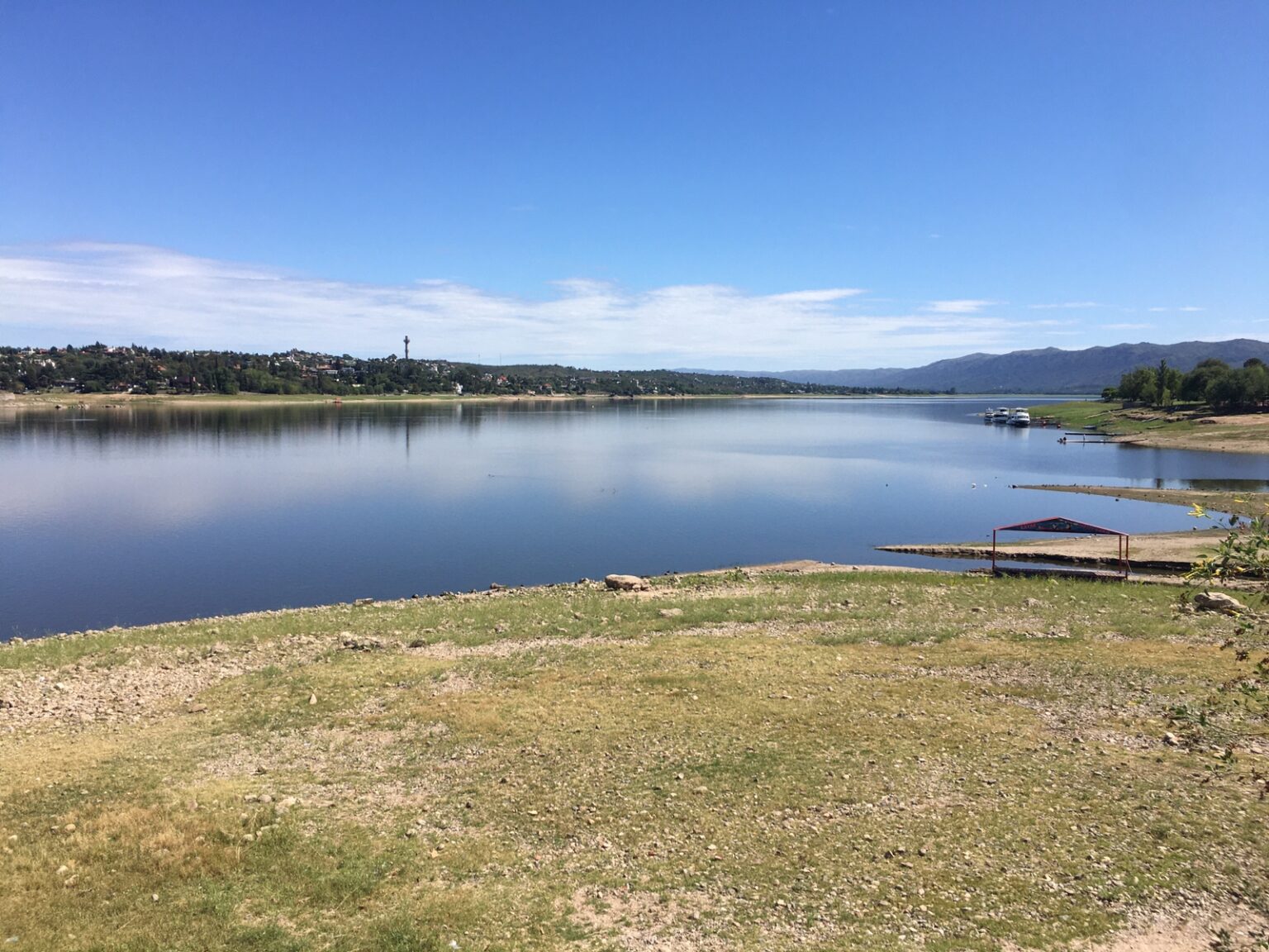 Siempre que llovió subió el lago San Roque: A cuánto llegó el nivel del ...