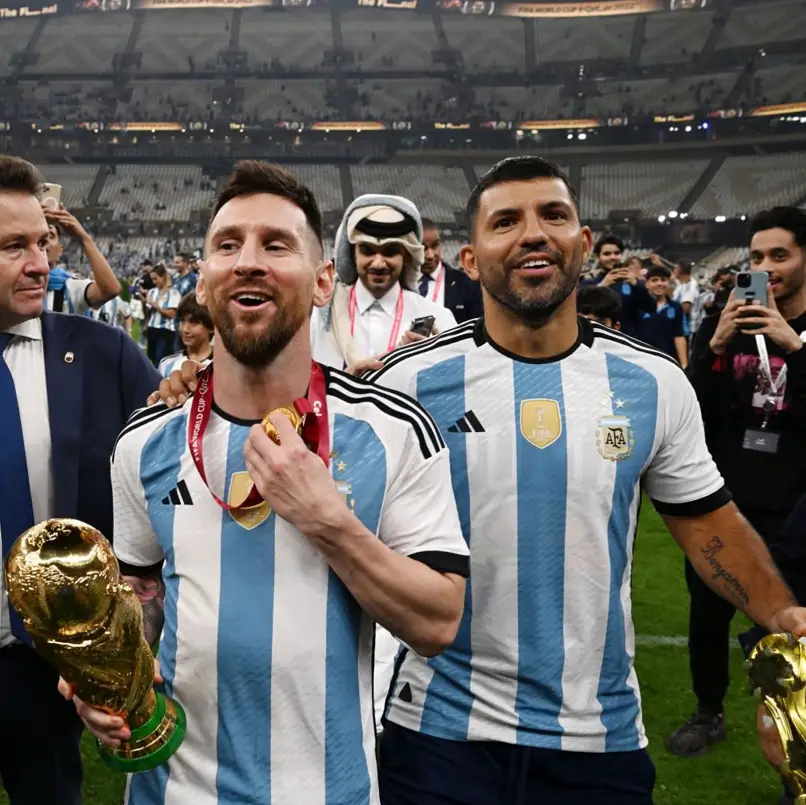 Cómo le fue al Kun Agüero en los festejos tras ganar la Copa del Mundo