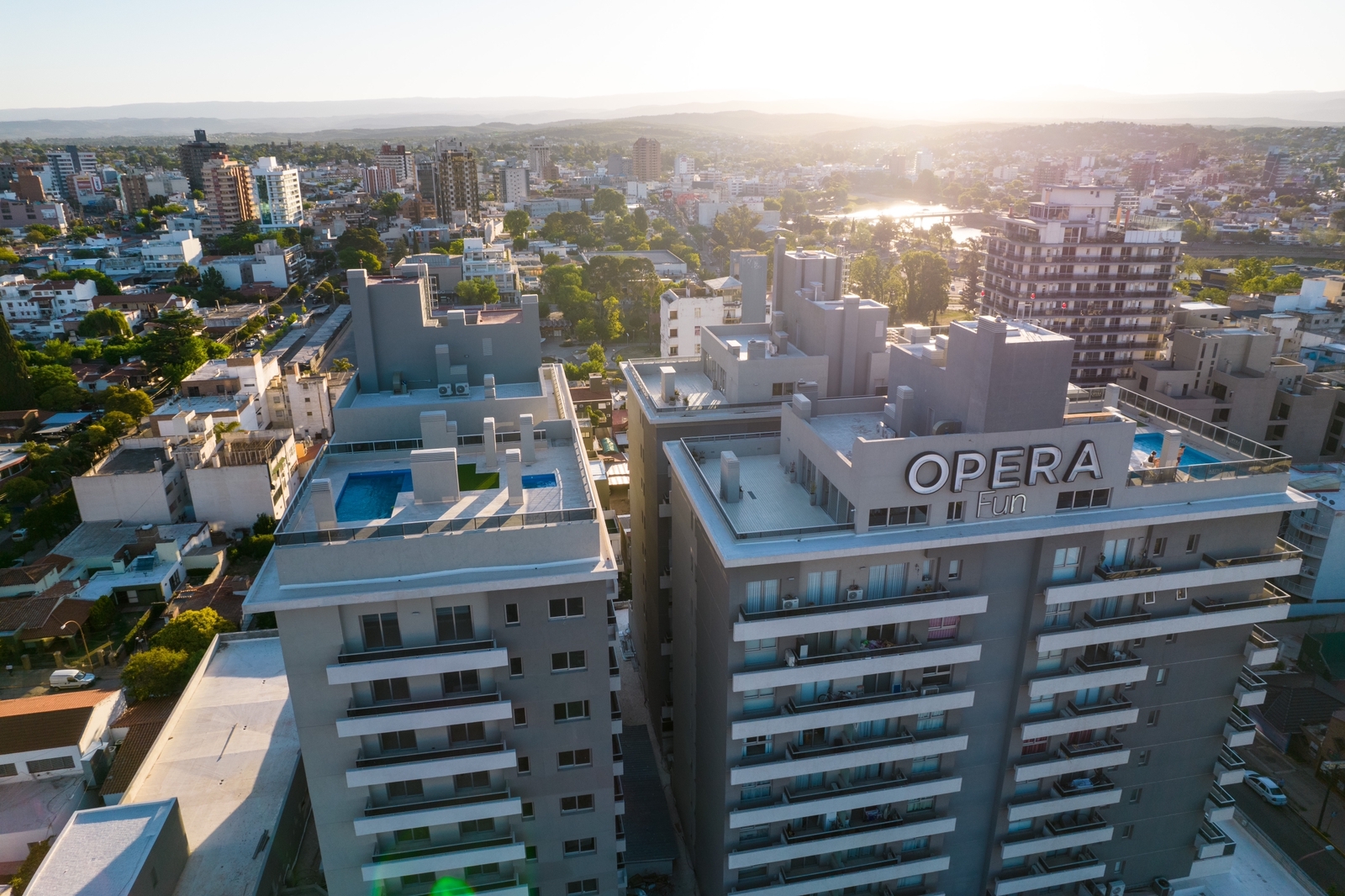 Ópera Fun se expande como centro comercial en Carlos Paz