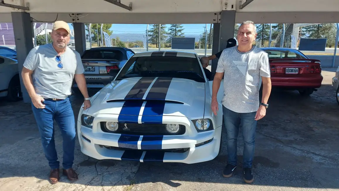 "Esa pasión llamada Mustang"