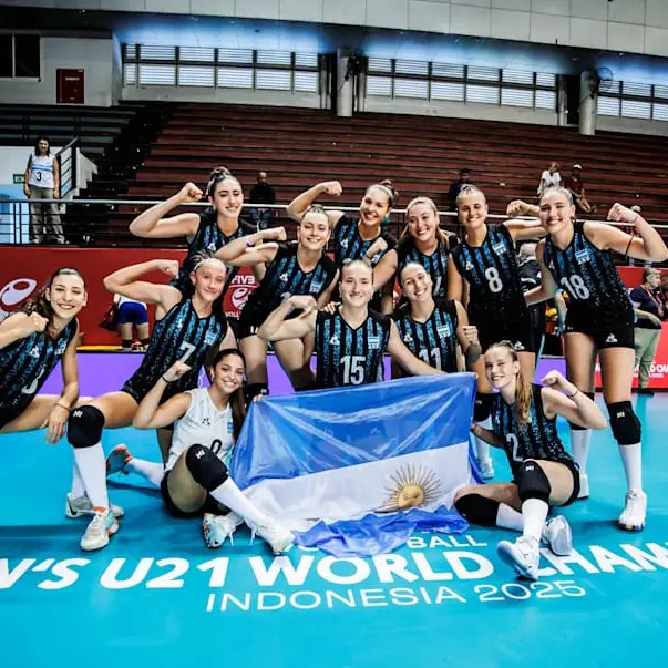 La carlospacense Garibaldi sigue imparable junto a Las Panteritas en el ...