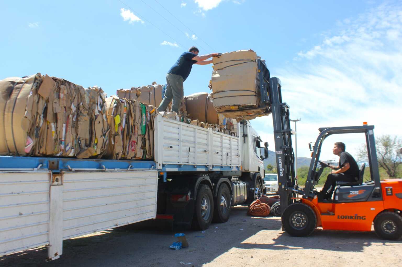 Capilla del Monte lógró vender 16 mil kilos de cartón recuperado ...