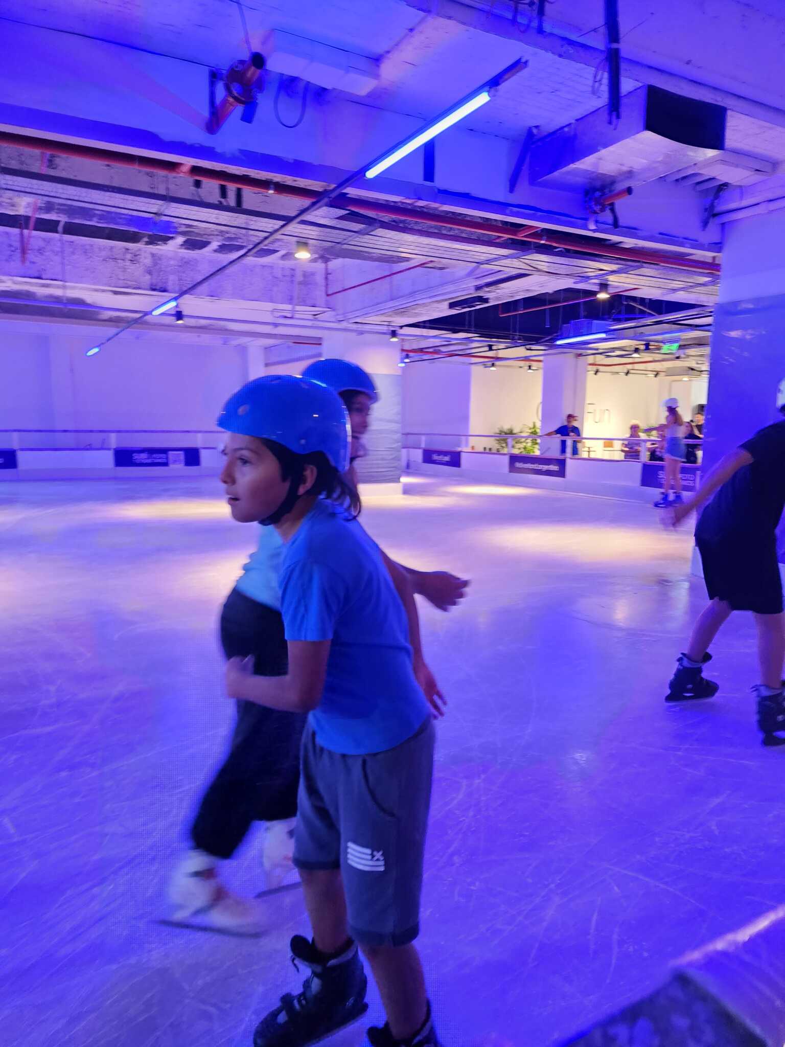 La exclusiva pista de hielo del Opera Fun vuelve a brillar este verano ...